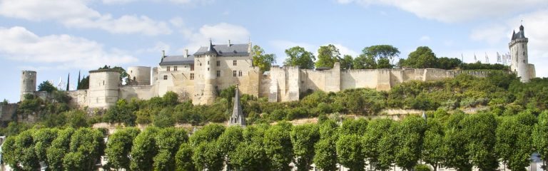 Discover 28 Beautiful Castles in France | Talk in French